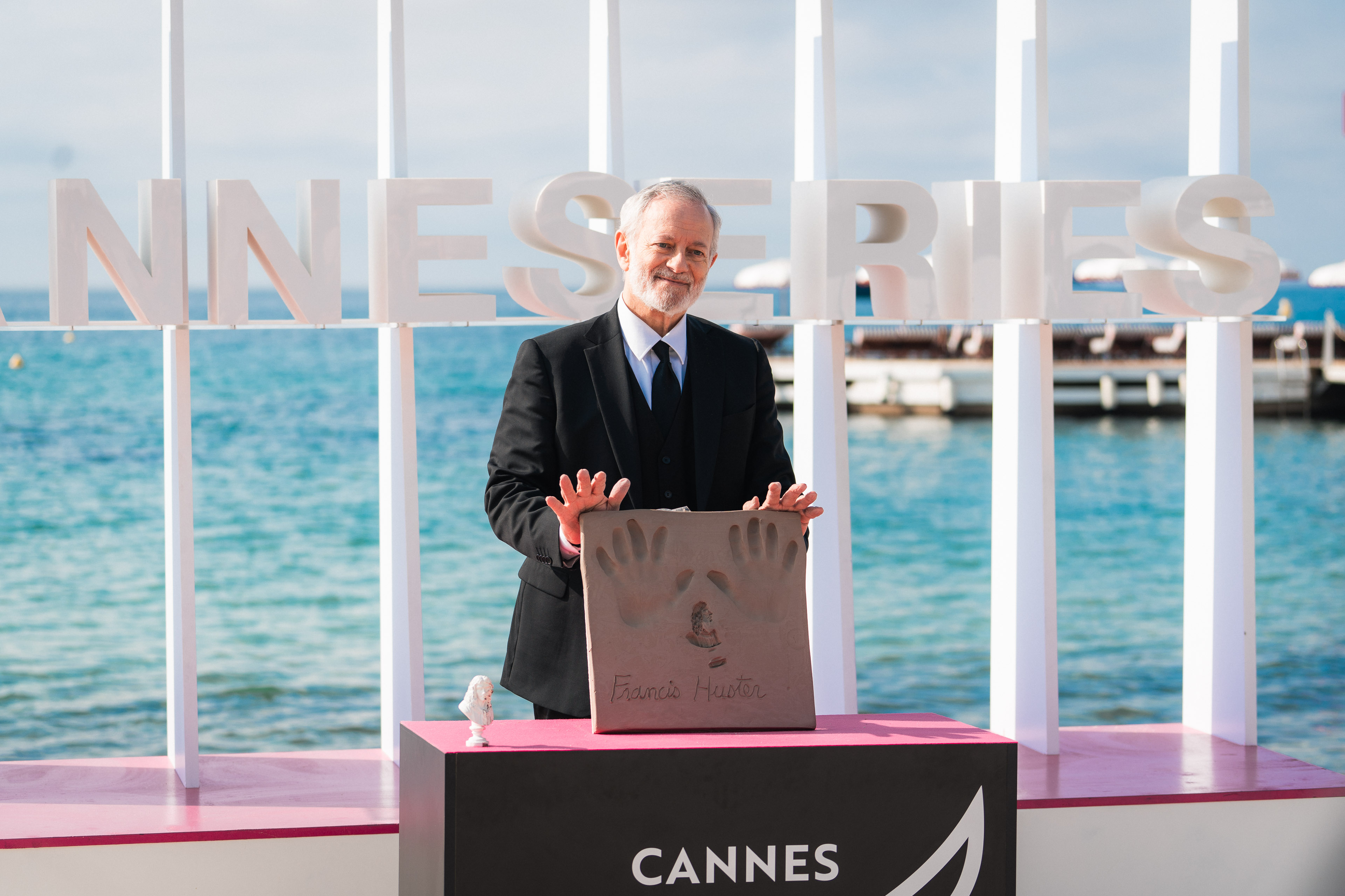 Judith Light, Francis Huster et Adam Scott rejoignent le (…) - Art Côte ...